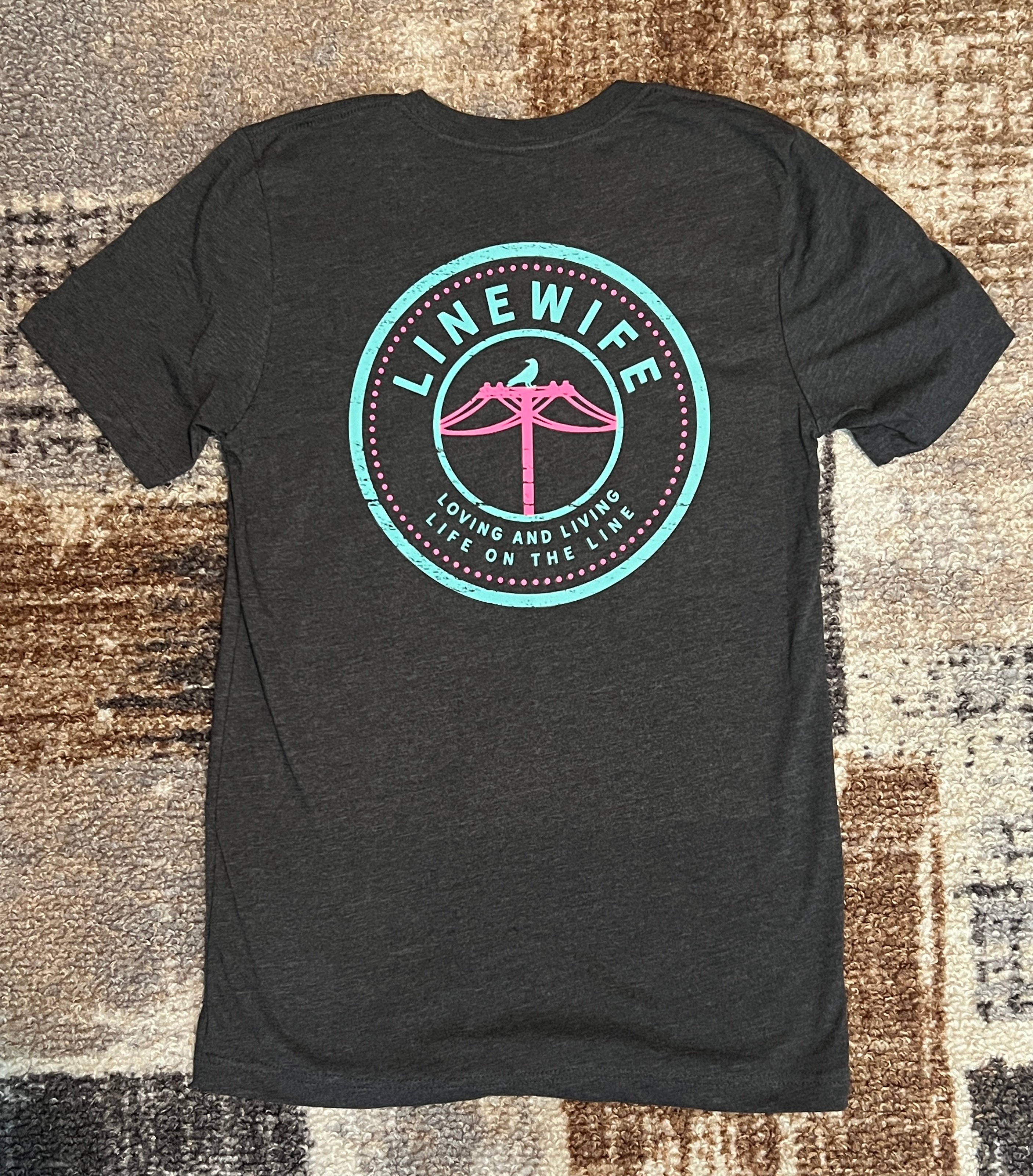 Dark Grey & Colored Logo Shirt – Linewife